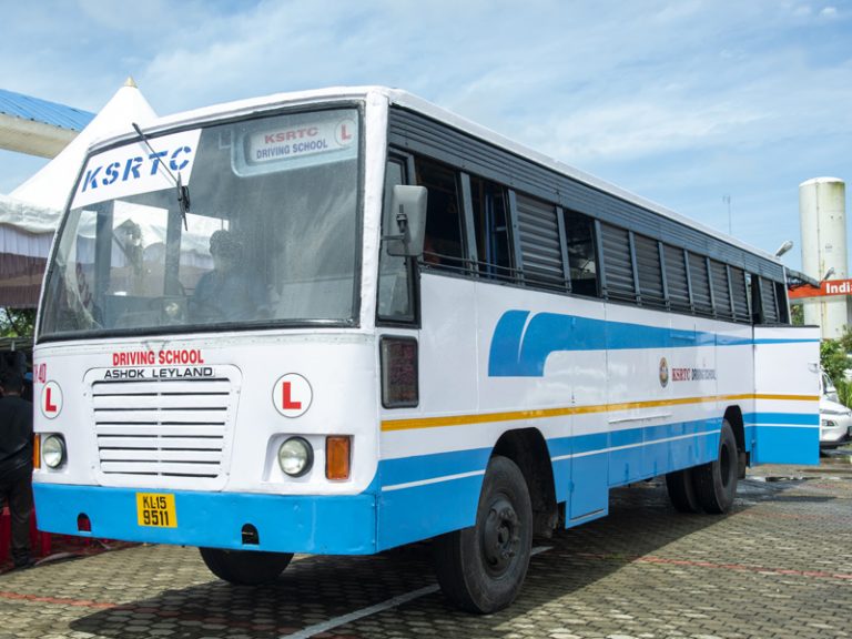 മിതമായ നിരക്കിൽ പ്രൊഫഷണൽ മാനദണ്ഡങ്ങളോടെ മികച്ച പരിശീലനം- കെഎസ്ആർടിസി ...